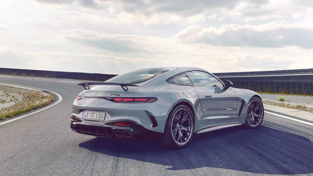 The new Mercedes-AMG GT 63 PRO 4MATIC+