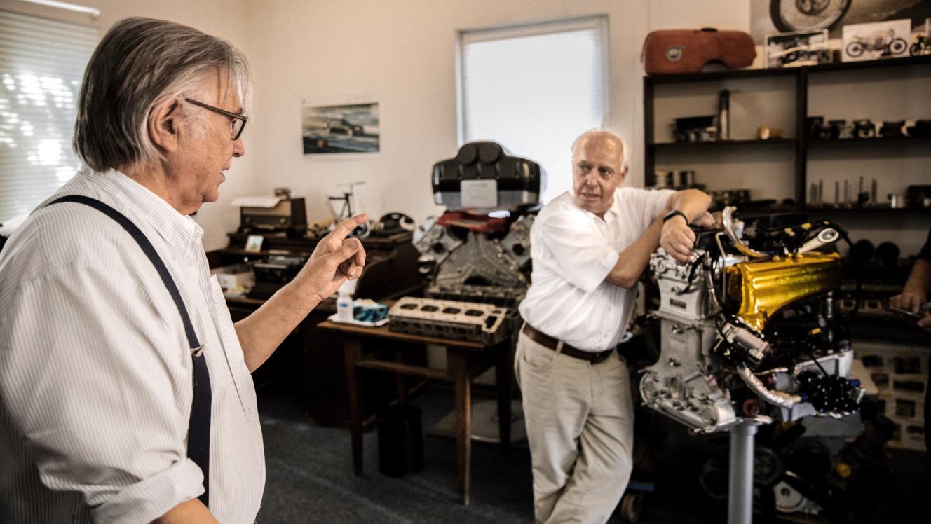 Aufrecht and Melcher